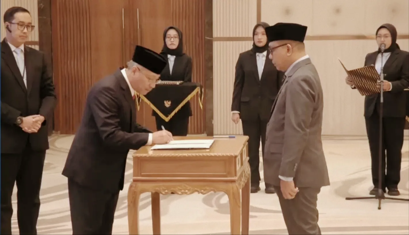 Sah! Prof Armid Resmi Dilantik Jadi Rektor UHO Kendari, Sulawesi ...